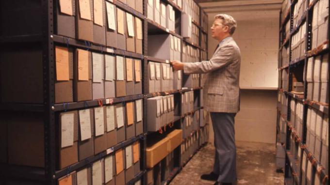 Research Network Skills Seminar: Dr Victoria Phillips, ‘The Case of the ...