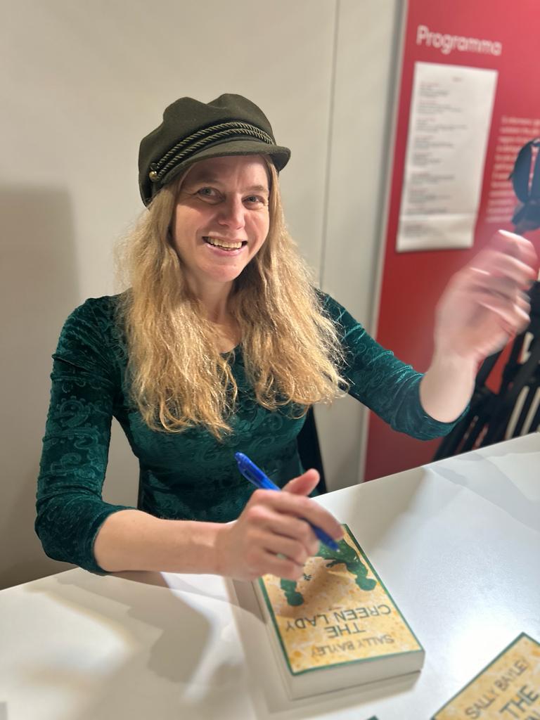 Sally Bayley in conversation with Eleonora Maio | The Oxford Centre for ...